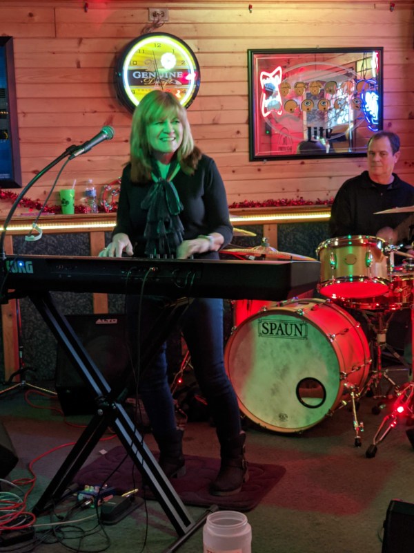 PHOTO GALLERY – Rainbow Bridge Band